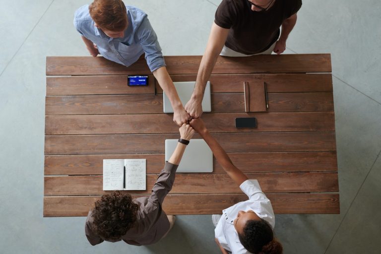 Mengenal Perbedaan CV dan PT yang Wajib Anda Ketahui - Officenow